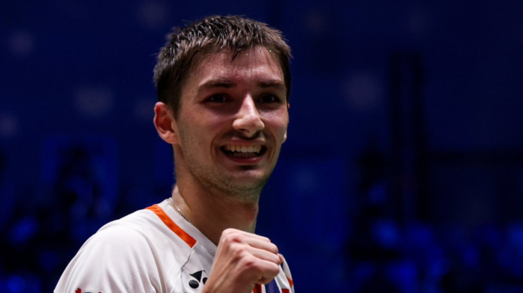 Incroyable victoire de Christo Popov pour sa première aux BWF World ...